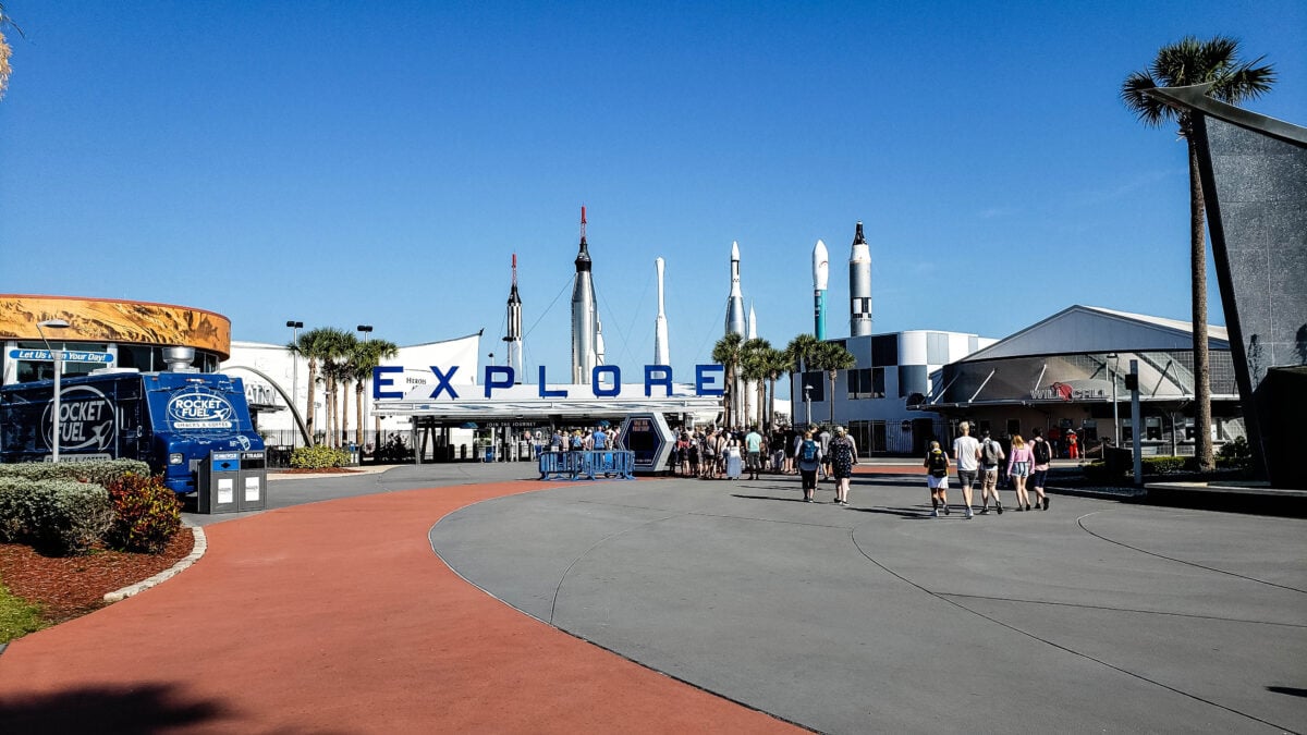 6 Best Things to Do at the Kennedy Space Center in Florida